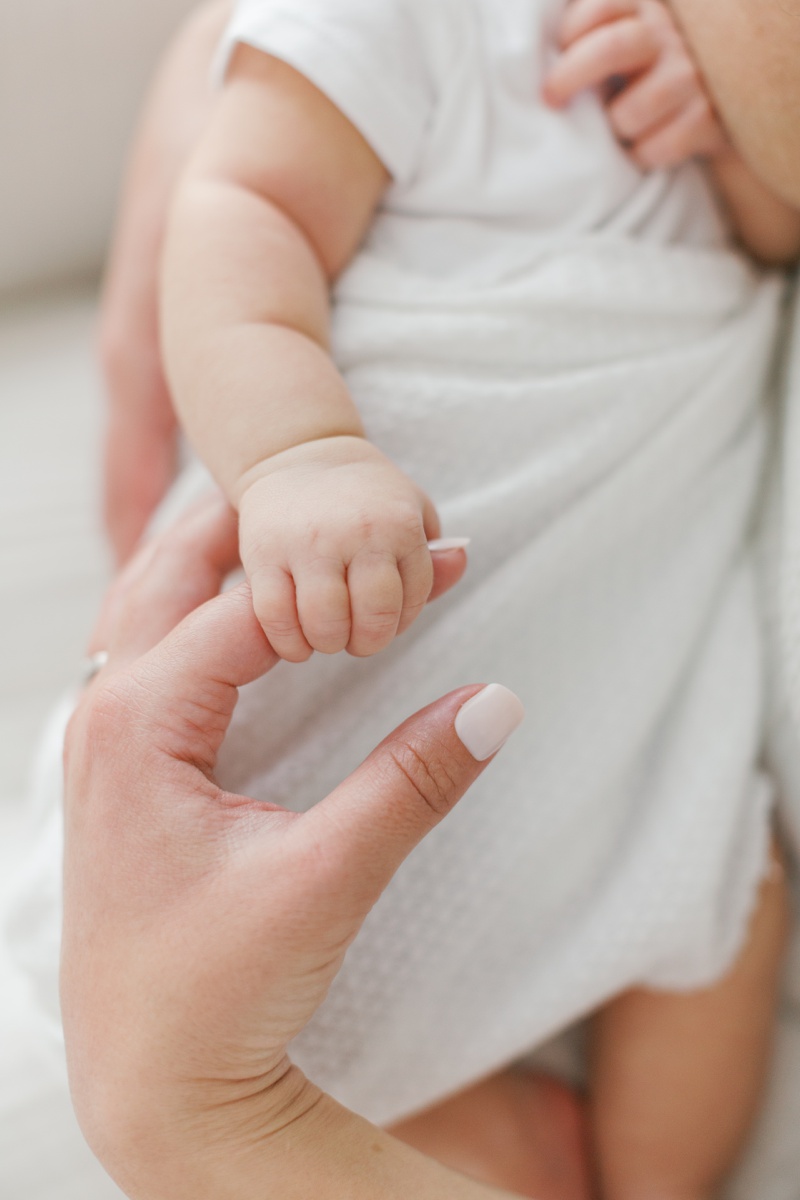 In-Home Newborn Photos In New Jersey | Kate Voda Photography